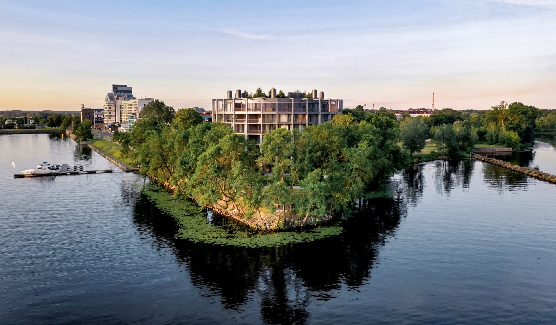 Overview - Riverbreeze River Breeze Residence Riga waterfront